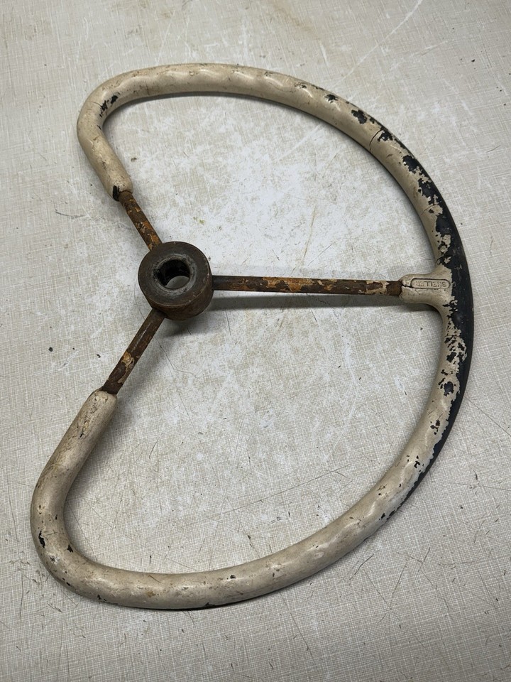 Pennsylvania Panzer Steering Wheel Model T75 T102-40B Made By Sheller ...
