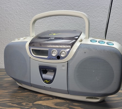 JVC RC-NX1WT Boombox CD Player Cassette Player AM/FM Radio w/ Wall Plug ...