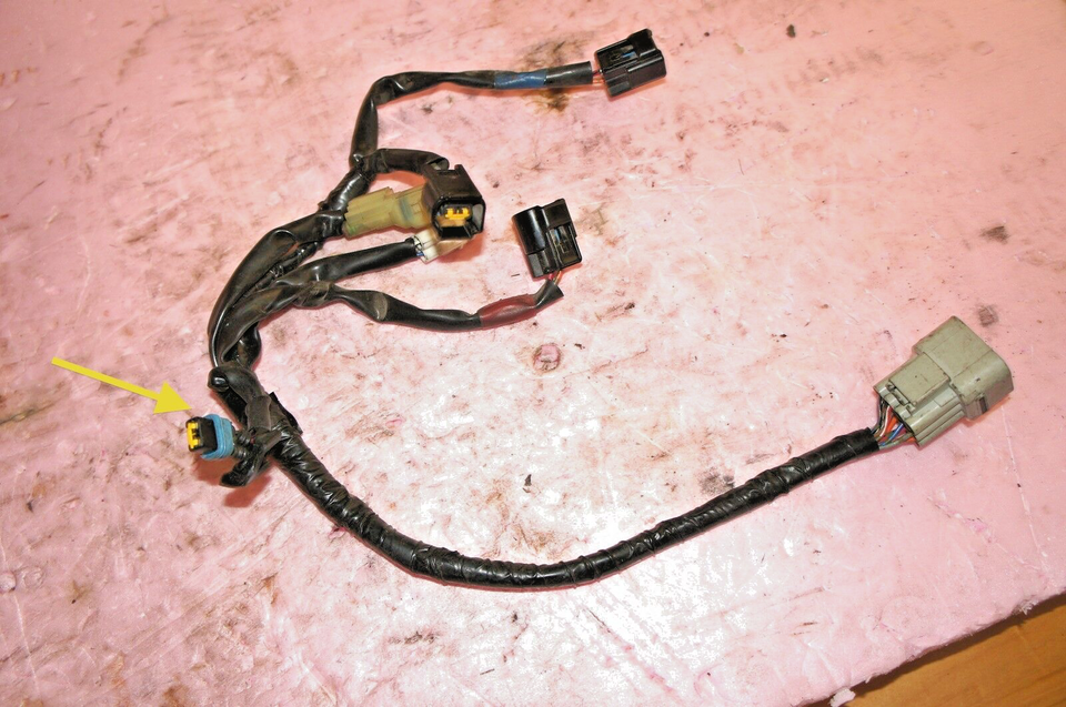 06-12 YAMAHA FZ1 fsz10 ENGINE COIL HARNESS SUB LEAD WIRE NEEDs 1 PLUG ...