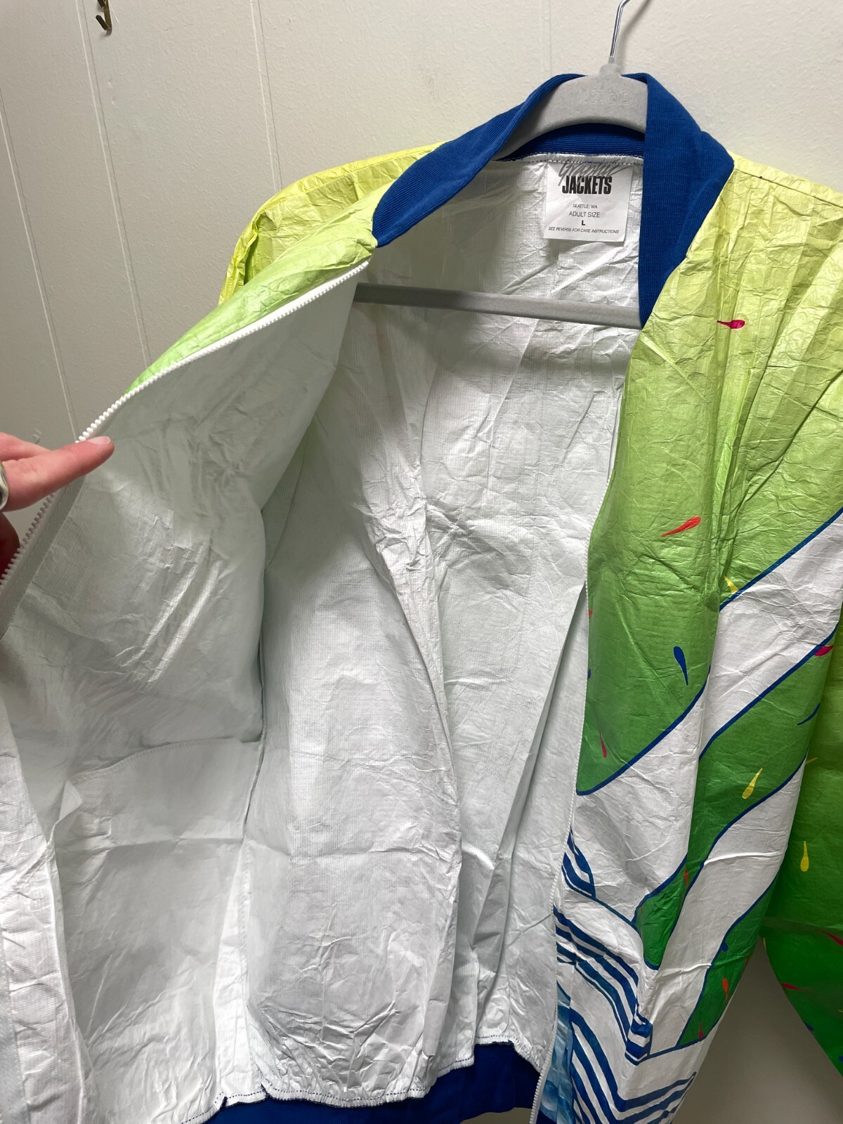 Vintage Golf Windbreaker Tyvek Paper Jacket 1994 All Over Print Large ...
