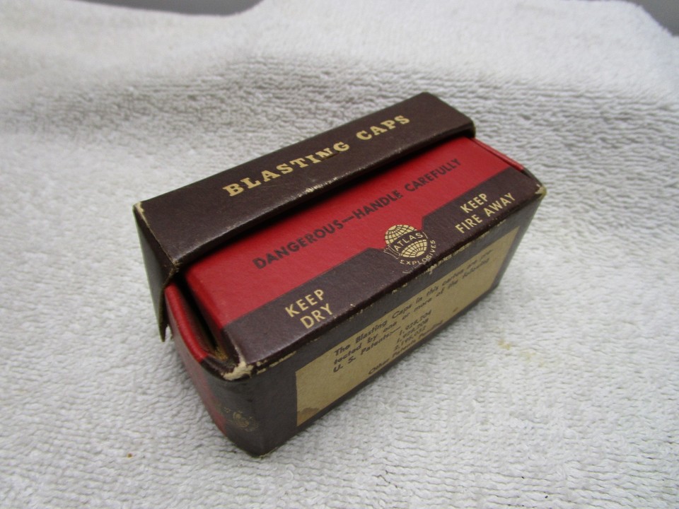 ANTIQUE ATLAS BLASTING CAPS BOX NOT TIN | eBay