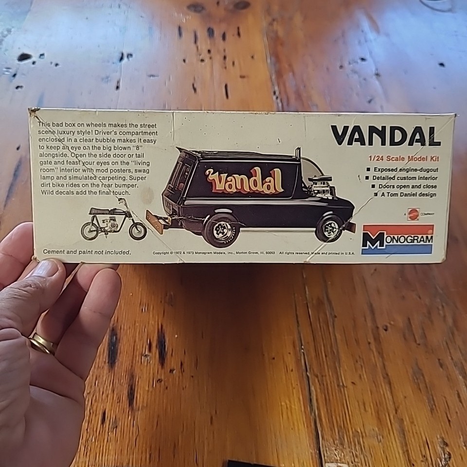 VTG~1/24~1972~MONOGRAM~ TOM DANIEL~VANDAL STREET VAN ~MINI BIKE~KIT ...