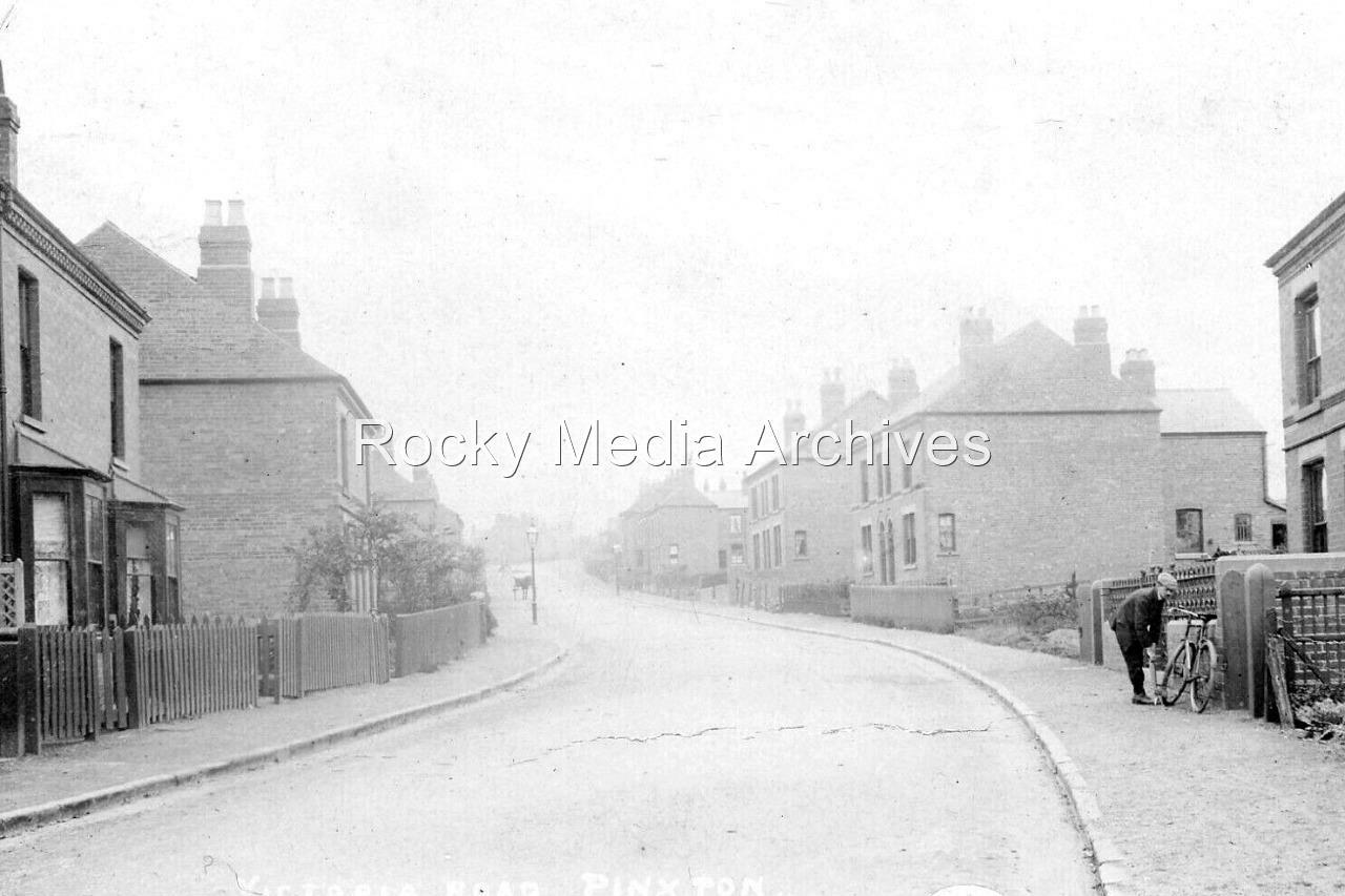 Wpl-38 Victoria Road, Pinxton, Derbyshire c1905. Photo | eBay