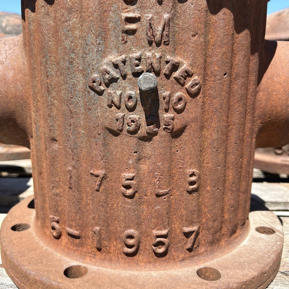 LOT OF 9 FIRE HYDRANT HEADS TRAVERSE CITY IRON WORKS MICHIGAN CAST IRON ...