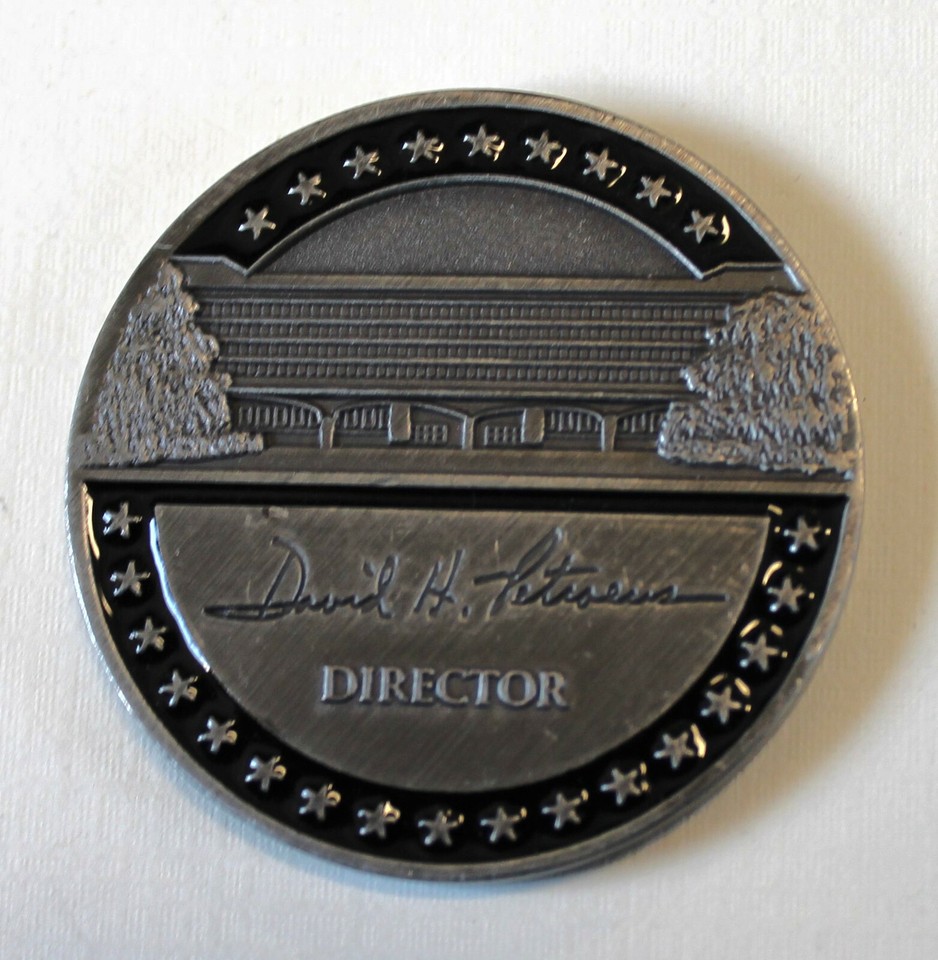 Central Intelligence Agency CIA Director David Petraeus Challenge Coin ...
