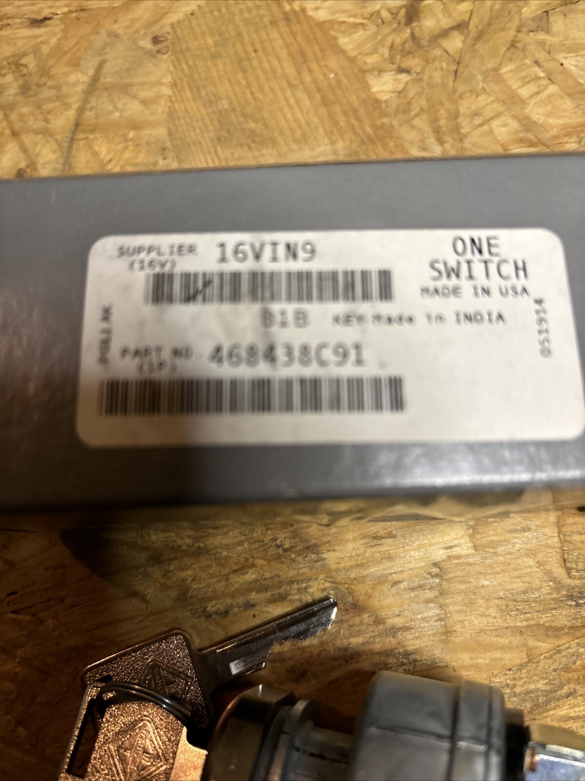 OEM INTERNATIONAL SWITCH ASSY IGN & STARTER 468438C91 | eBay