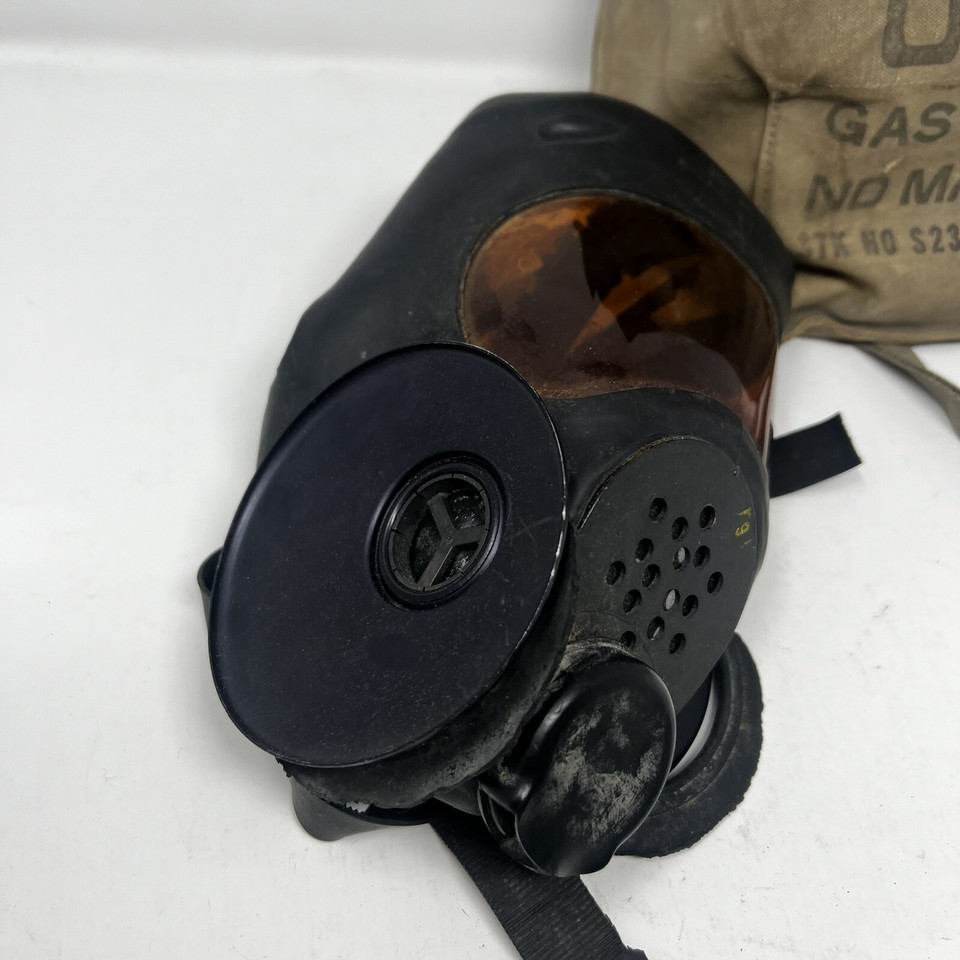 Vintage 1960s US Navy ND Mark V Gas Mask Military Vietnam War With Bag ...