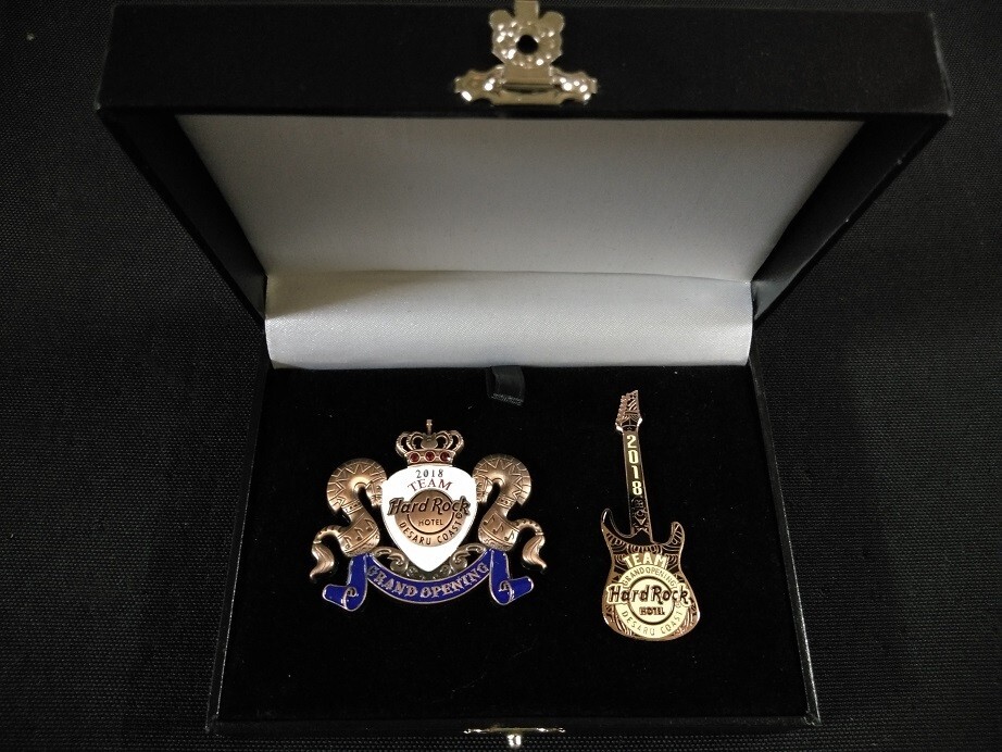 Hard Rock Hotel DESARU COAST Grand Opening TEAM (STAFF) Pin Box Set ...