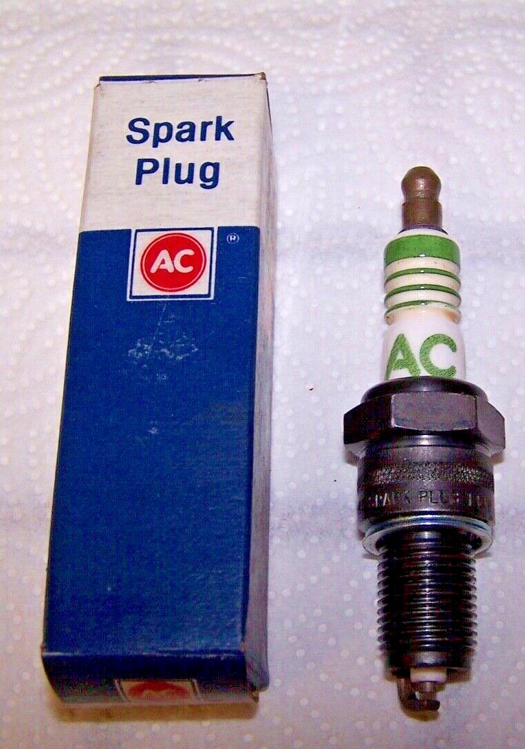 Vintage AC (Delco) GM Single SPARK PLUG - R45XLS - MADE IN USA! -NOS ...