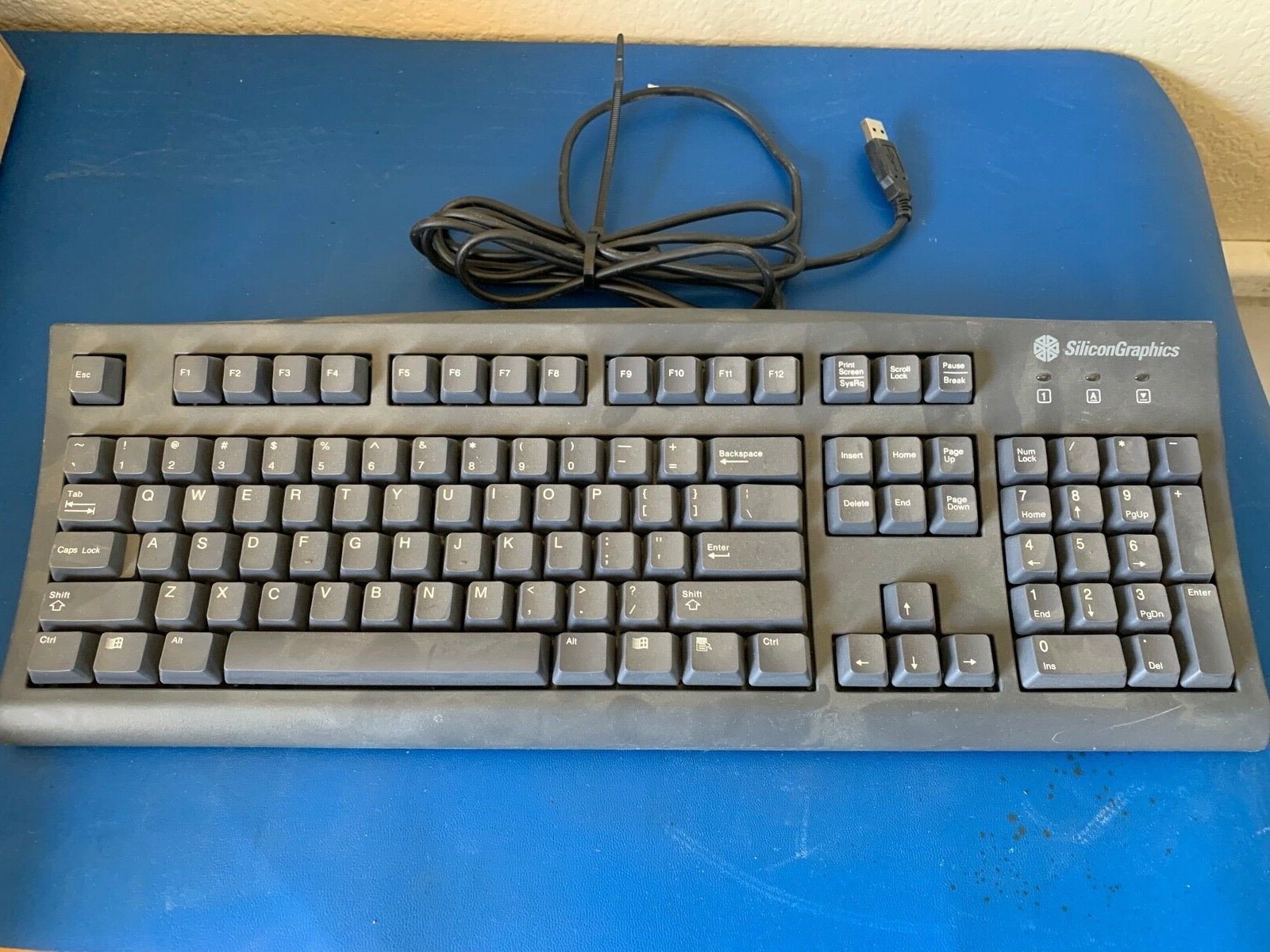 Silicon Graphics SGI Grey USB Keyboard | Wired | Plug & Play | QWERTY ...