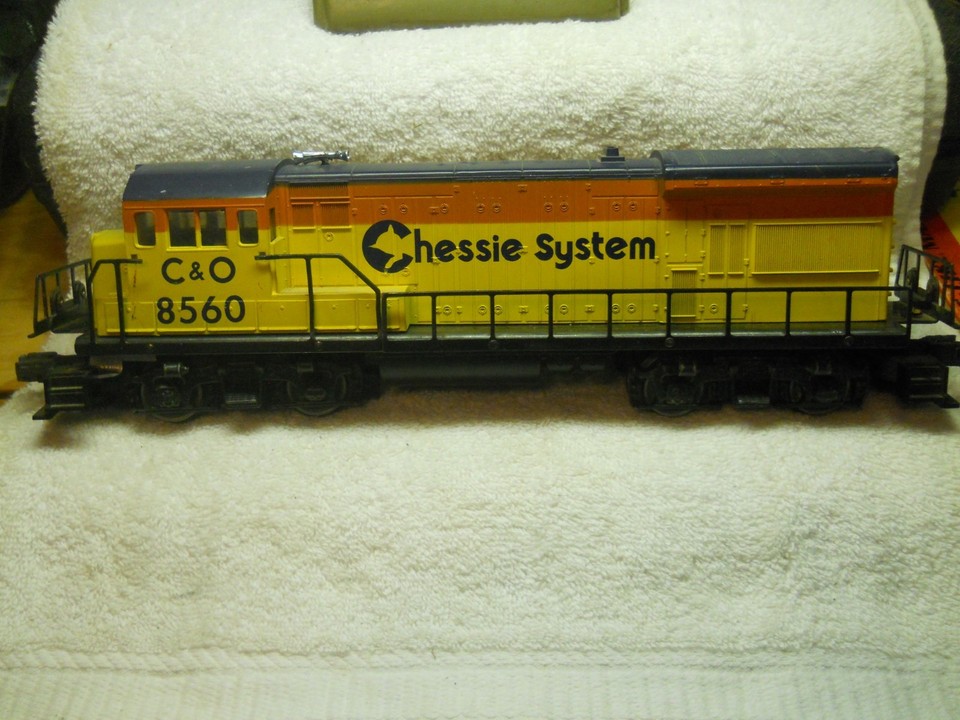 Lionel 8560 chessie C&O U-36B Powered locomotive, tested, no box, LOOK ...