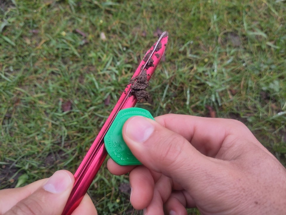 Ultralight Tent Peg Stakes Pusher & Cleaner Y-beam MSR Groundhog ...
