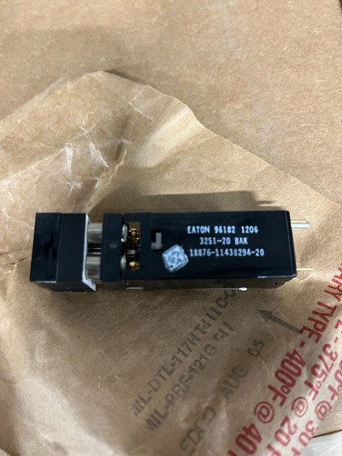 EATON 96182 AIRCRAFT PANEL MOUNT INDICATOR LIGHT 800H14A2C1 ...