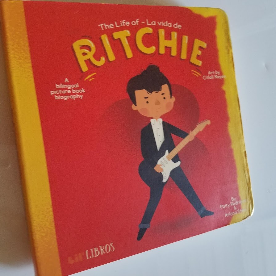 The Life Of - La Vida De Ritchie, English & Spanish Edition**DEFECTIVE ...