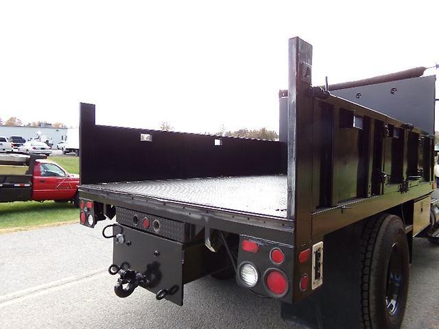 READING FLATBED/ WITH ZEPRO LIFTGATE | eBay