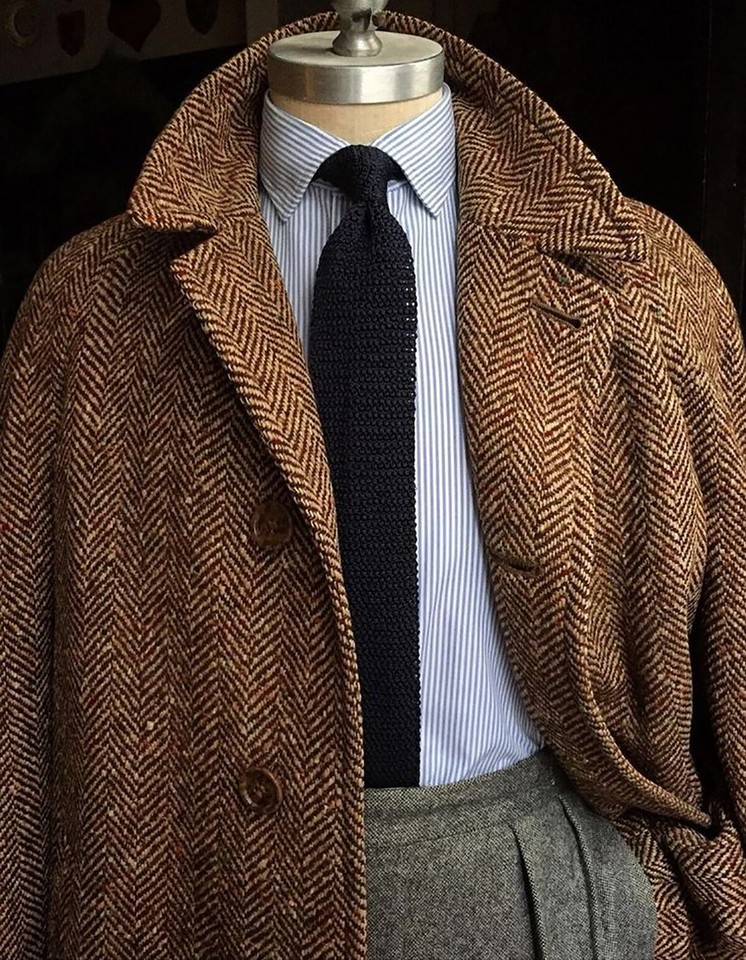 Men Overcoat Suits Tweed Herringbone with Belt Wool Blend Long Coat ...