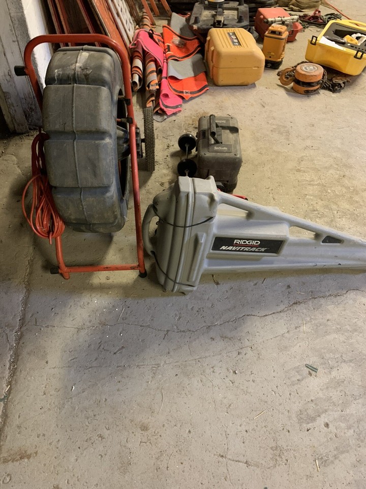 RIDGID SEESNAKE SEWER CAMERA W MONITOR 512 Sonde With Rigid Navitrack ...