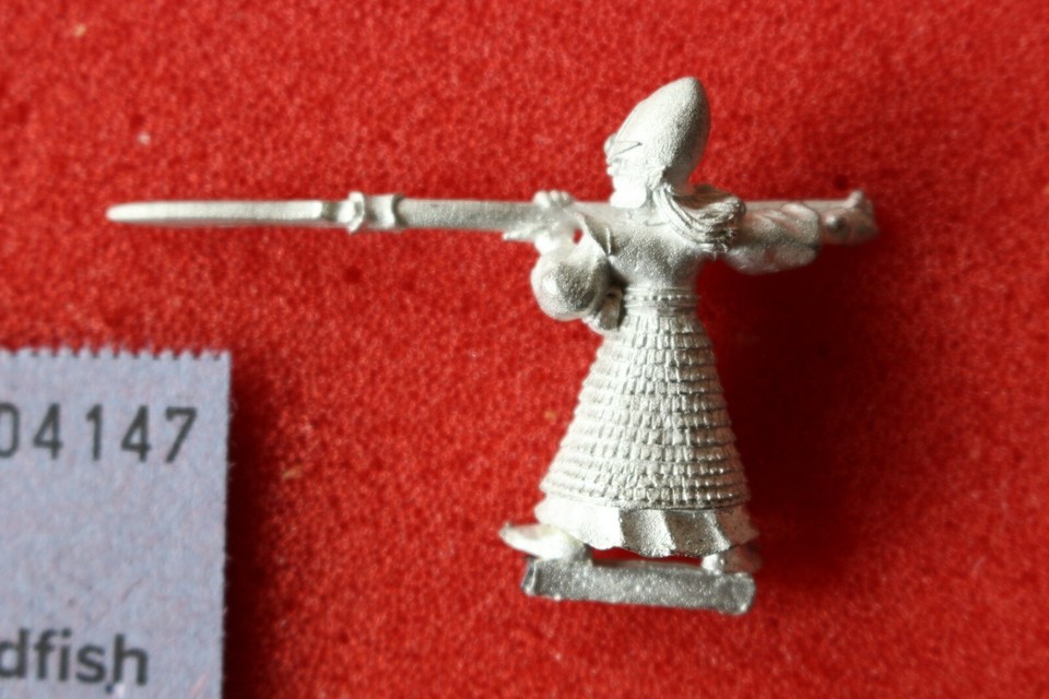 Games Workshop Warhammer High Elf Front Rank Spearmen Elves Metal Spear ...