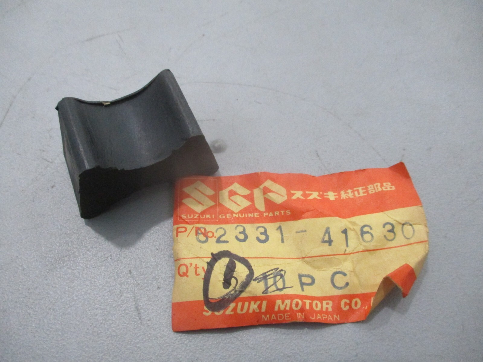 NOS Suzuki OEM RR Shock Absorber Cushion 78-80 RM400 76-80 RM125 62331 ...