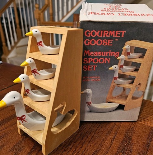 Vintage 1980s Goose Duck Ceramic Measuring Spoons Set 4 Wood Rack READ ...