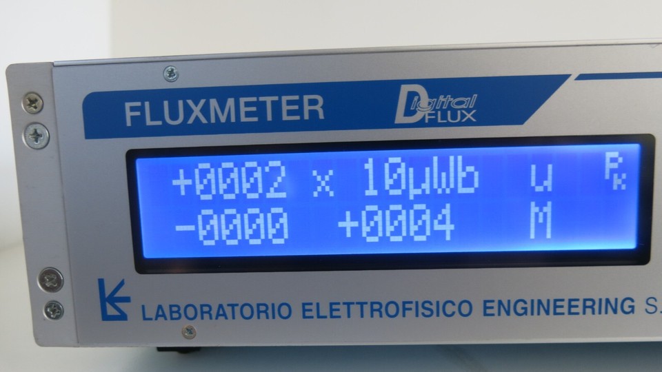 LABORATORIO ELETTROFISICO FLUXMETER | LABORATORIO FLUXMETER Digital ...