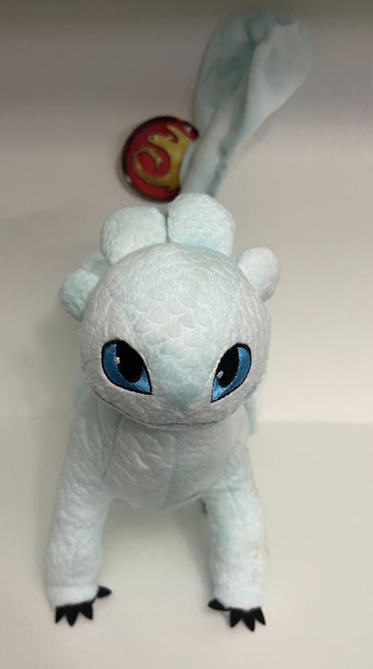 Universal Epic HTTYD How Train Your Dragon Light Fury Medium 8 ...