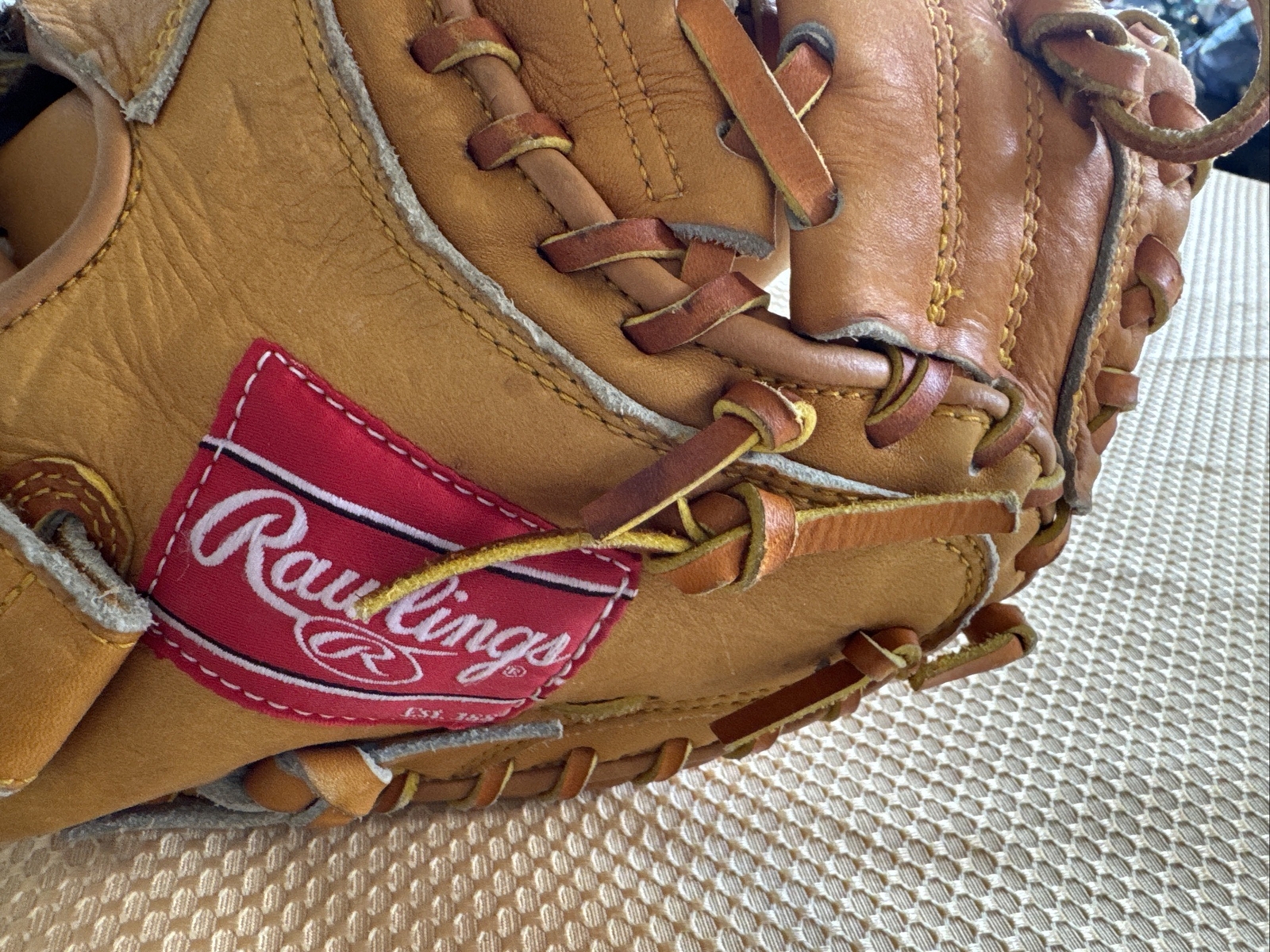Rawlings RCM33 Lite Toe Catcher's Mitt Rt Hand Throw Player Preferred ...