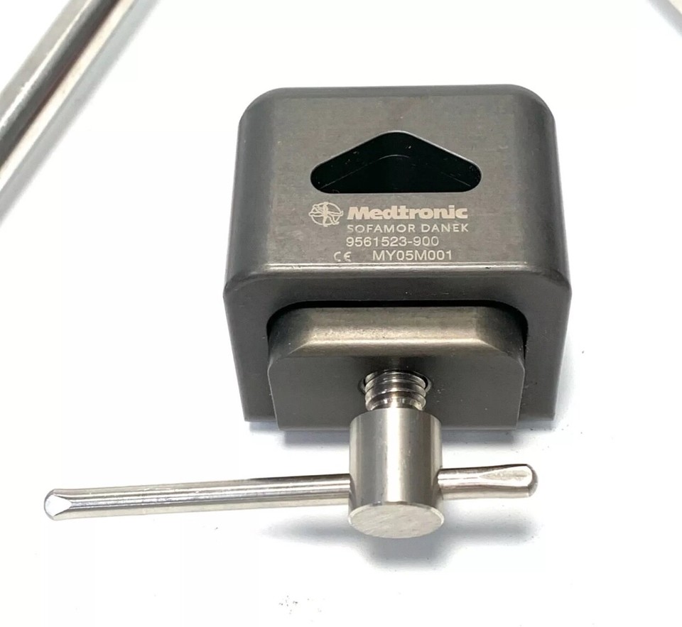 Medtronic 9561524 Table Mounted Retractor Arm with Automated Rail Clamp ...