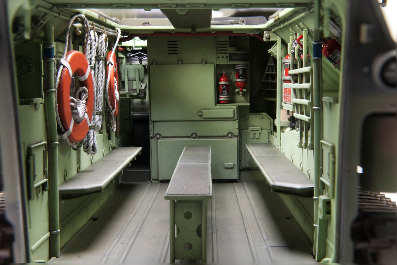 AFV Club 1/35 AF-35S67 US/ROC AAV7A1 Amphibious Assault Vehicle-7A1 RAM ...