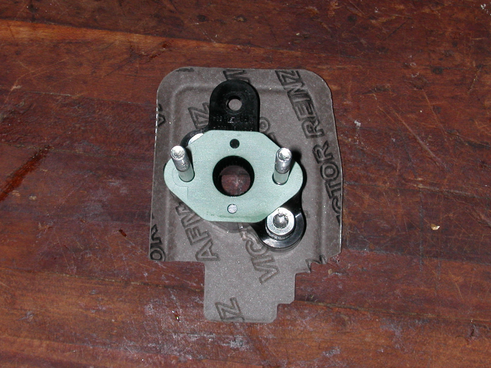 Stihl FS38 Intake Block w/bolts and gaskets ,off of new trimmer. | eBay