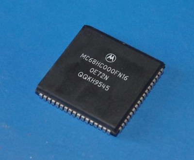 MOTOROLA MC68HC000FN16 PLCC-68 - 16MHz CPU für Amiga / Atari / Mac u.a ...