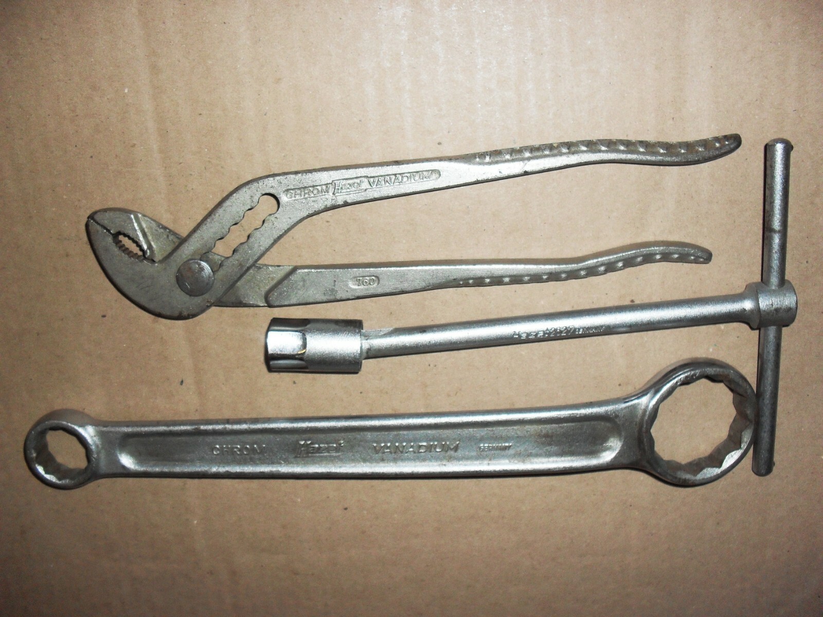 Hazet Tourist VW ROUND BOX Tool Kit TOOLS, Porsche, BMW, MERCEDES BENZ ...