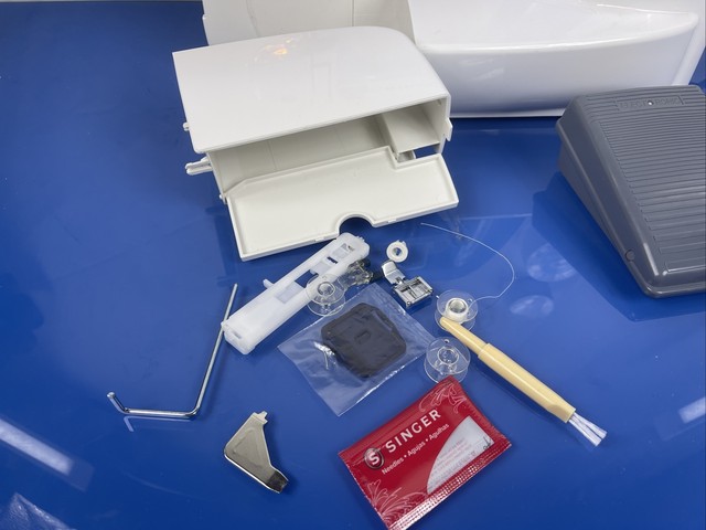 Singer 3221 Simple Mechanical Sewing Machine for sale online | eBay