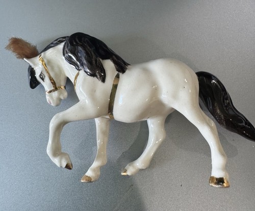 Hagen Renaker Head Down White Circus Pony With Plume, Retired | eBay