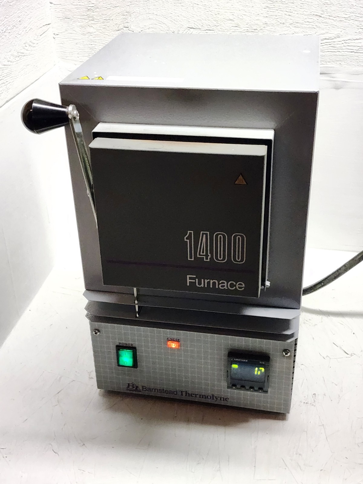 Barnstead Thermolyne 1400 Benchtop Muffle Furnace FB1415M 1450 Watts