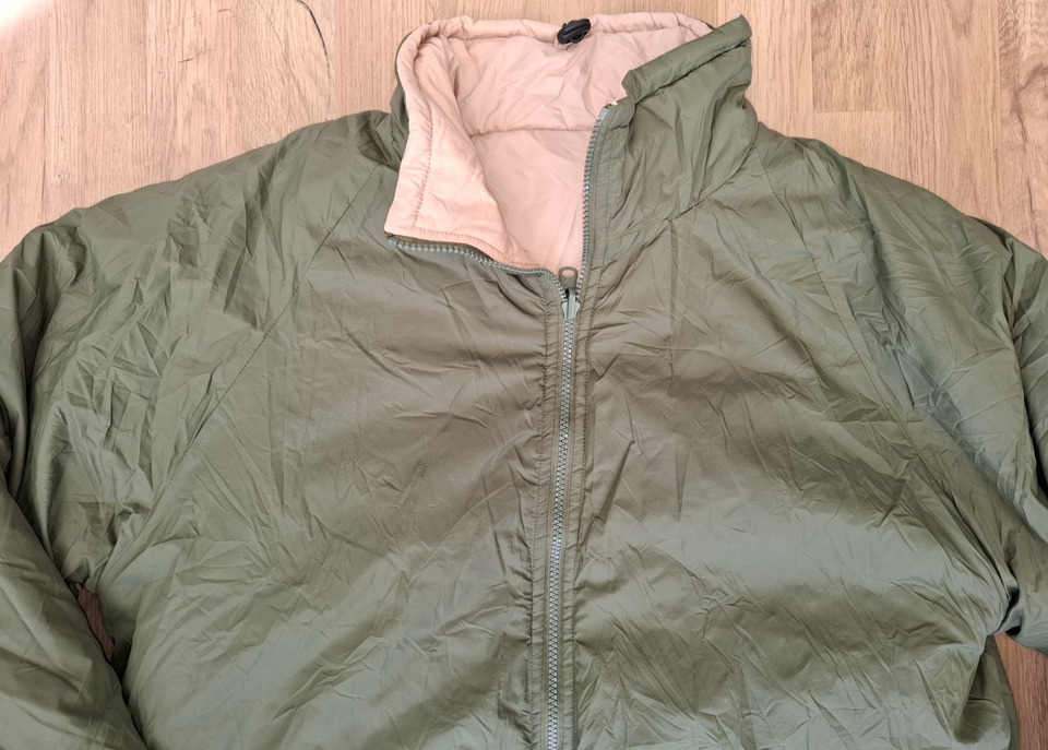 BRITISH ARMY ISSUED REVERSIBLE THERMAL PATTERN SOFTIE TYPE JACKET - MED ...
