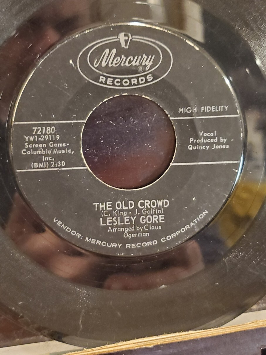 LESLEY GORE 7" 45 RPM "She's a Fool" & "The Old Crowd" G+ condition | eBay