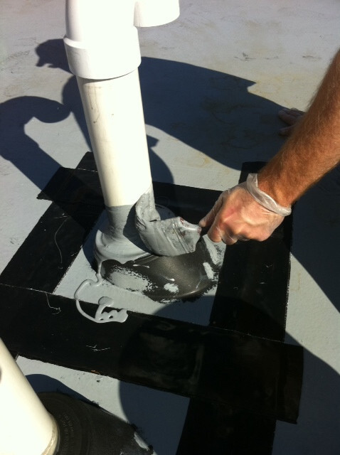 Butyl Liquid Rubber Gallon – Black Best Roof Sealant for Waterproofing ...