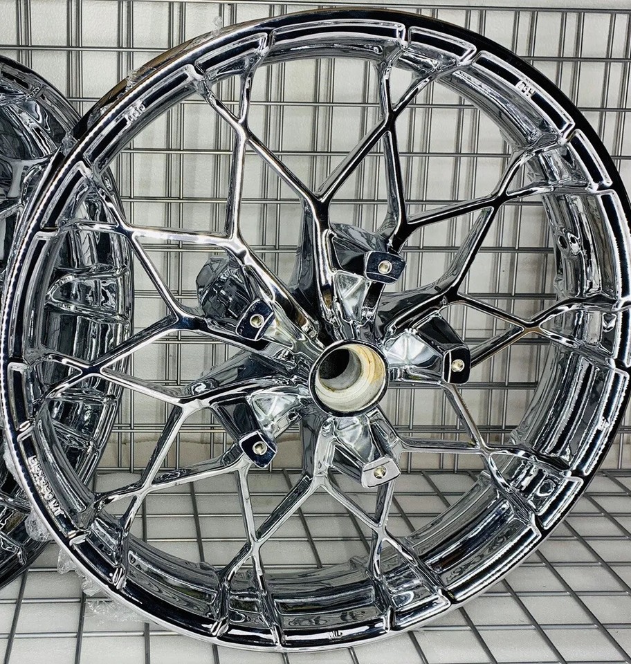 HARLEY PRODIGY FRONT TOURING CHROME WHEELS 2020-23 ROAD GLIDE OEM MAG ...
