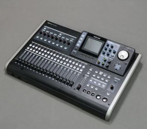 TASCAM DP-24SD 24 Track Digital Portastudio Multi-Track Audio Recorder ...
