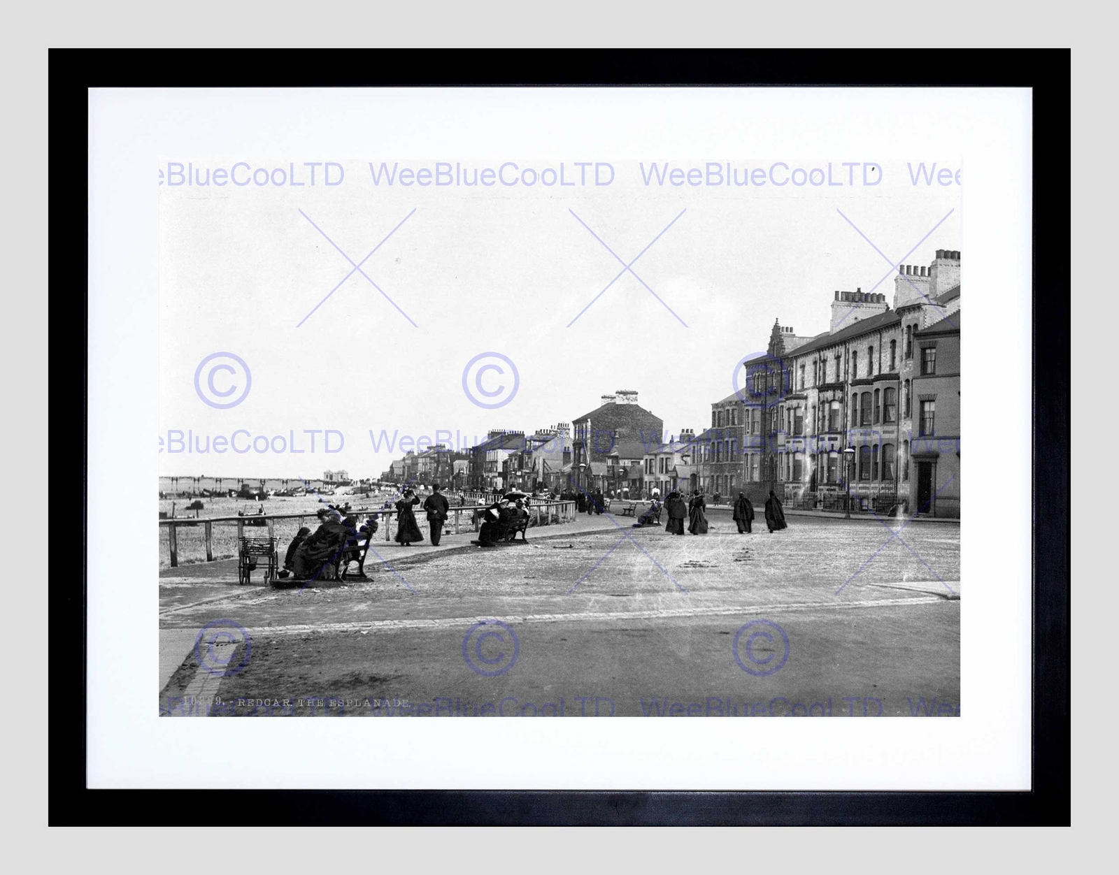 REDCAR THE ESPLANADE YORKSHIRE ENGLAND OLD BW BLACK FRAMED ART PRINT ...