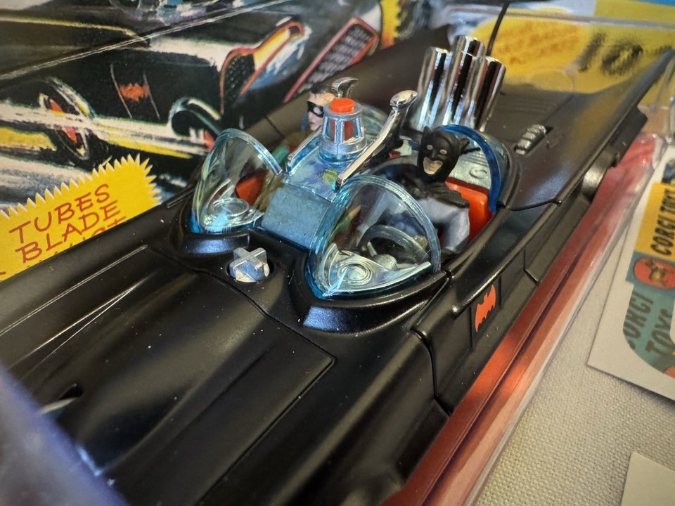 Corgi Batmobile 267 Reissue Corgi Members Only Matt Black Boxed Mint ...