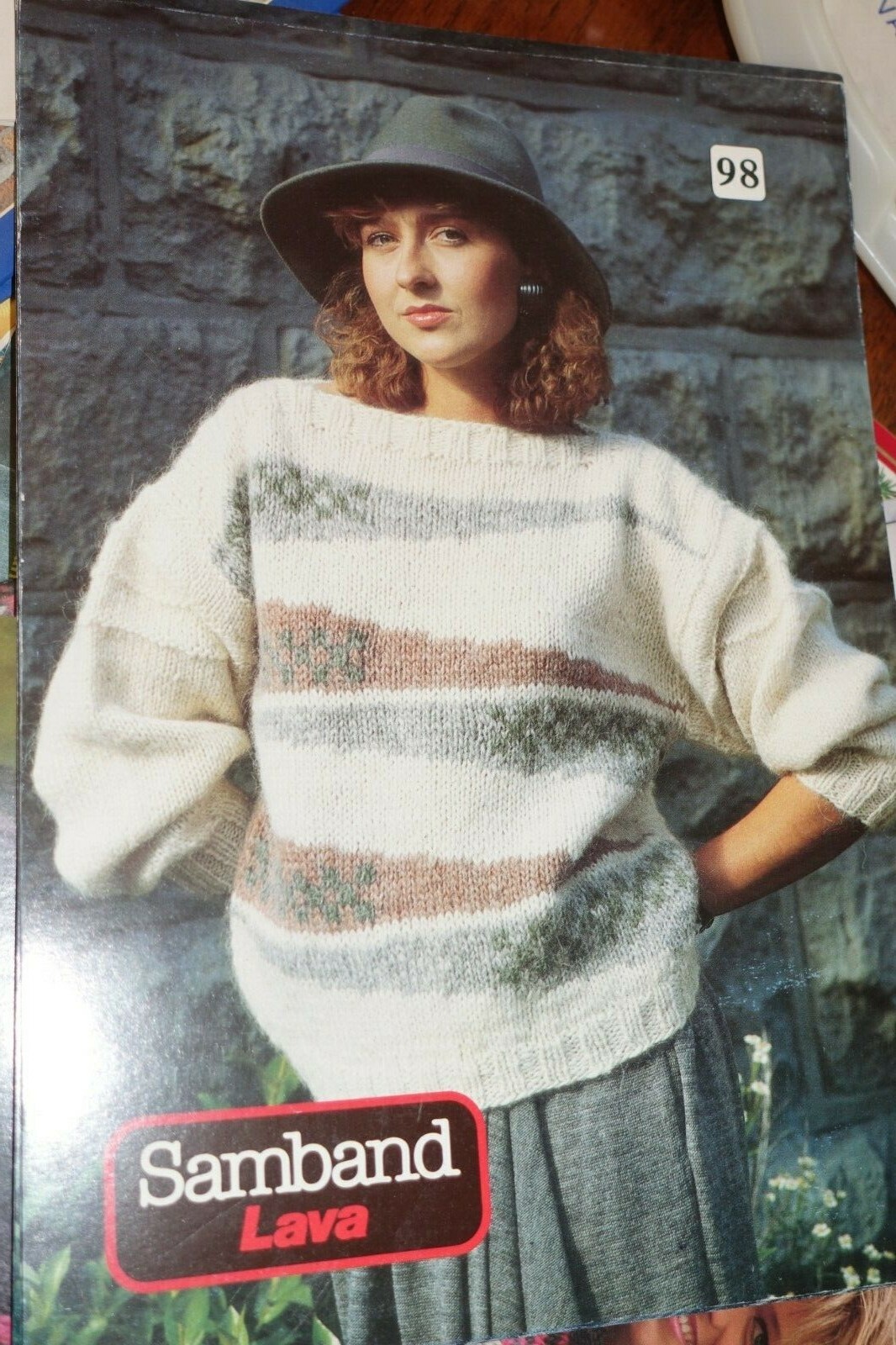 Samband of Iceland Knitting Pattern 98 Lady's Sweater 32-40 | eBay