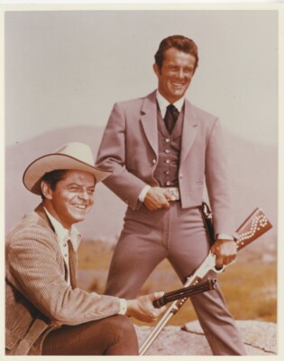 The Wild Wild West Ross Martin Robert Conrad holding rifles Vintage ...