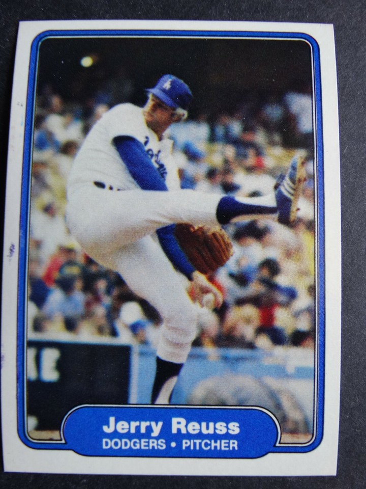 1982 Fleer Baseball Cards Complete Your Set You U Pick From List 1-220 ...