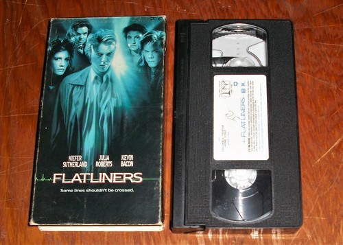 Flatliners VHS Kiefer Sutherland, Julia Roberts, Kevin Bacon ...