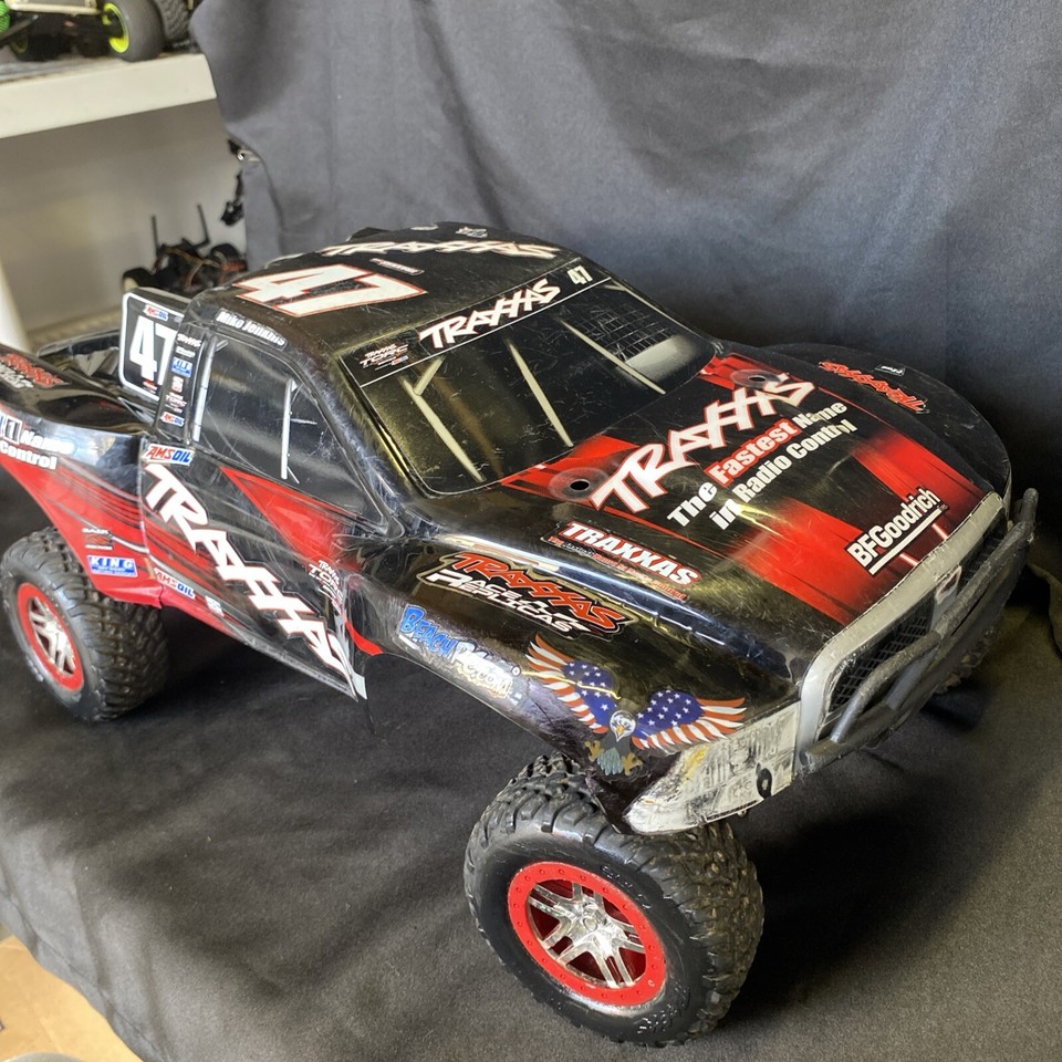 Traxxas Slash 2wd Roller With Body Great Deal!!!!! | eBay