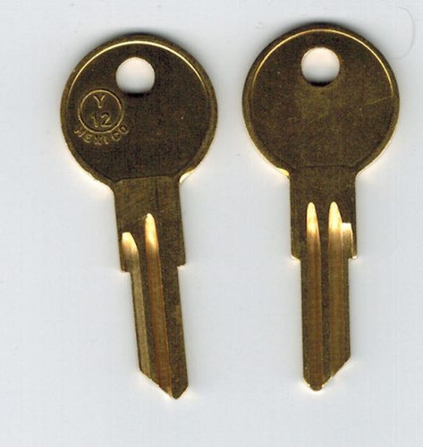 Y12 Yale Brass Key Blank X2 | eBay