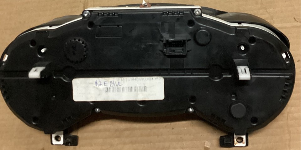 19 FORD ESCAPE SEL INSTRUMENT CLUSTER SPEEDOMETER MPH TACH ODOMETER | eBay