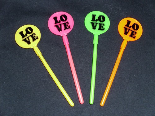 Vintage (60s-70s) "LOVE" Ballpoint Pen Hippie Free Love Era Fad MINIMUM ...